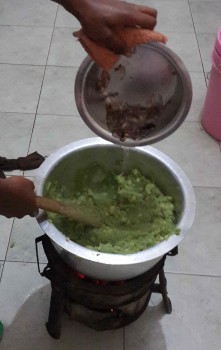 How to Cook Mukimo the “Modern” Way – In Kikuyu